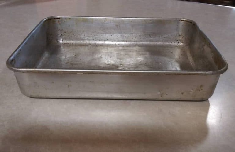 10 Best Substitutes for a Dutch Oven (And How to Use Them) - Preserving ...